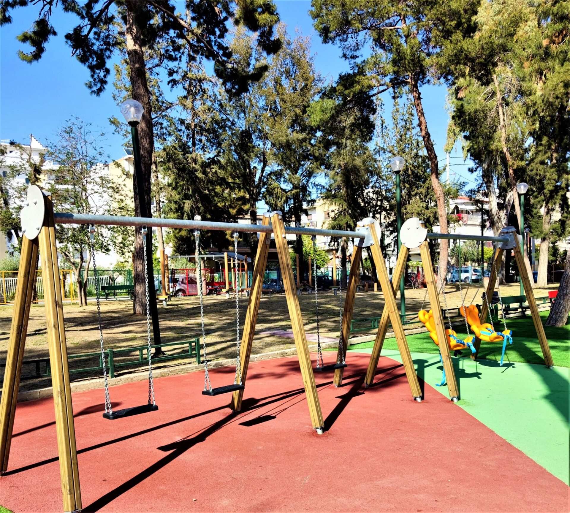 Περιστέρι: Παιδική χαρά με ειδικό χώρο και για ΑμΕΑ 📷 | attica24